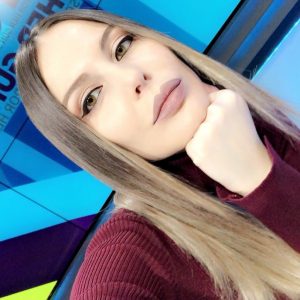 Hande Sarıoğlu kimdir? Sevgilisi kim? Estetiksiz hali?