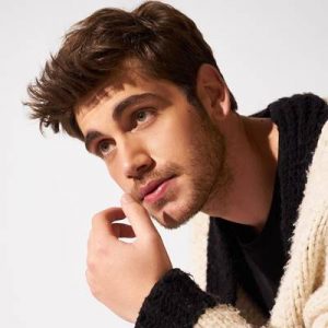 Emre Bey kimdir, aslen nereli, kaç yaşında, boyu, kilosu, burcu ...